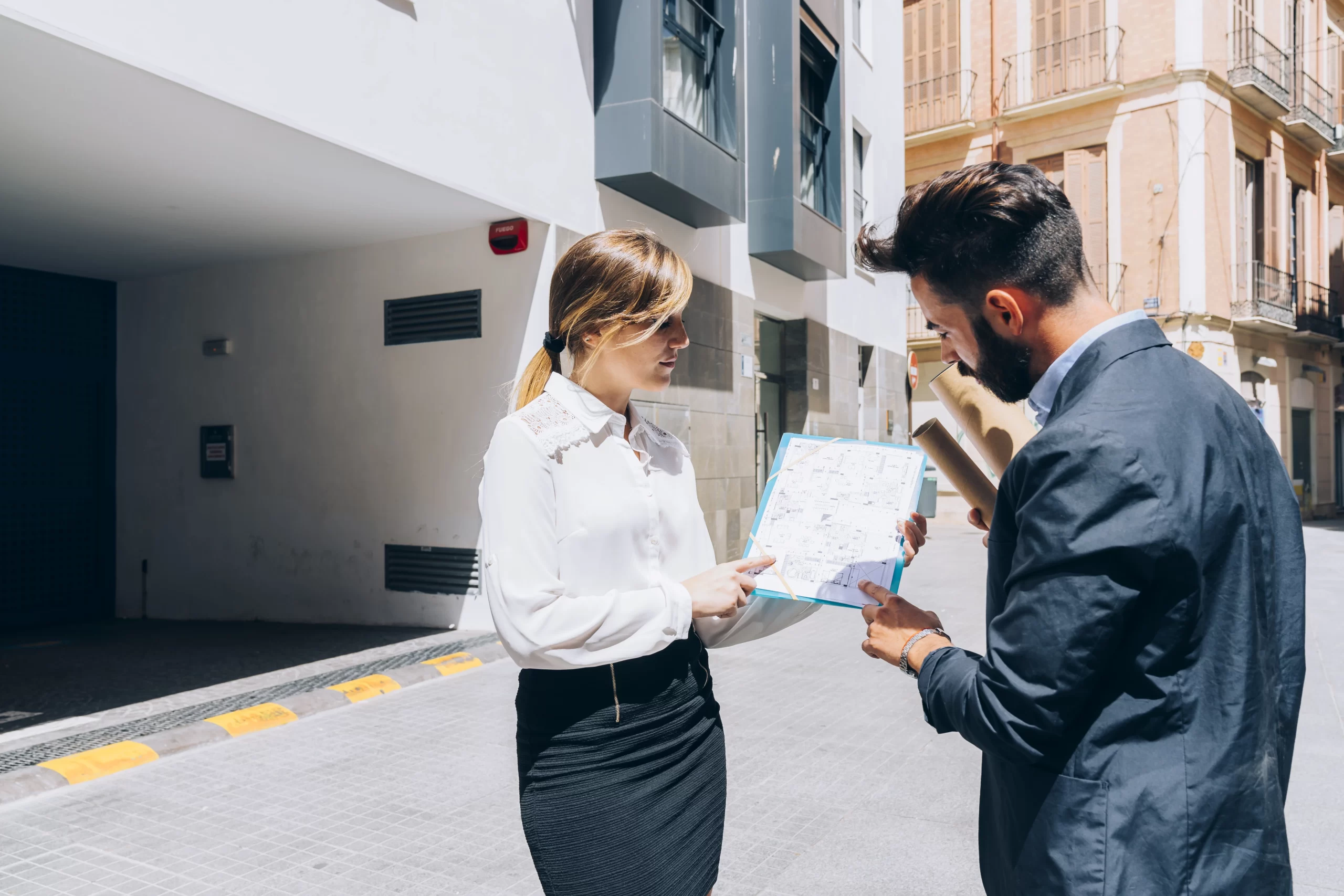 Top Real Estate Agents in Naples Florida | Find Experts Now